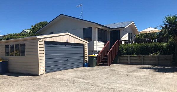 House for rent Auckland | 6A Japonica Drive, Beach Haven - myRent.co.nz