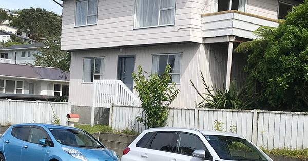 House for rent Wellington | 26 Batchelor Street, Newlands - myRent.co.nz