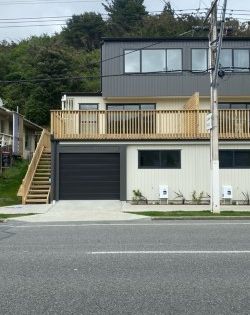 Townhouse for rent Lower Hutt | 16 Main Road, Wainuiomata - myRent.co.nz