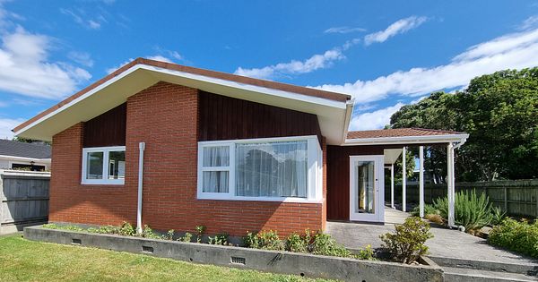 House for rent Lower Hutt | 51 Wai-Iti Crescent, Woburn - myRent.co.nz