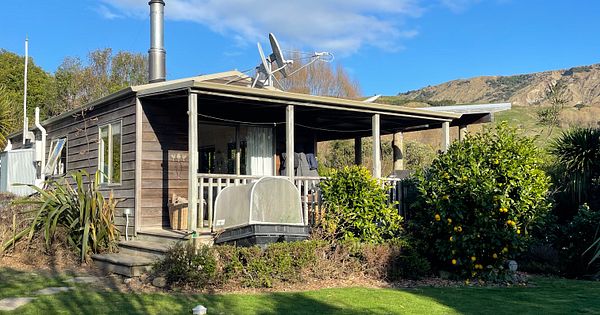 House for rent Waimarama | 836 Te Apiti Road North, Waimarama - myRent ...