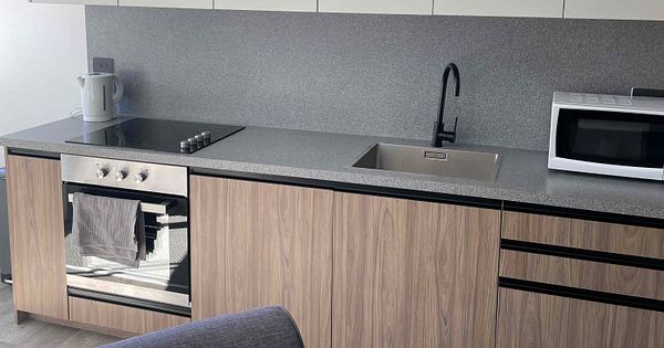 Apartment for rent Lower Hutt | 14 Laings Road, Hutt Central - myRent.co.nz