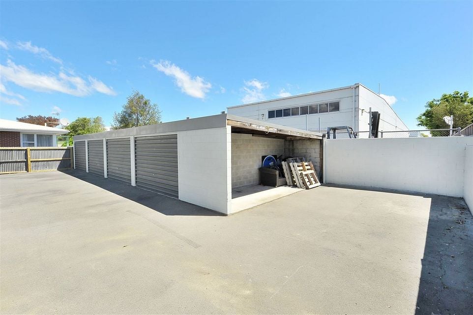 Unit for rent Christchurch | 1/23 Newnham Terrace, Upper Riccarton ...