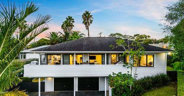 House for rent Auckland | 16A Puroto Street, Meadowbank - myRent.co.nz